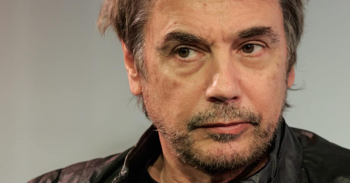 Jean-Michel j’arrive gardez-moi une place – Canard PC